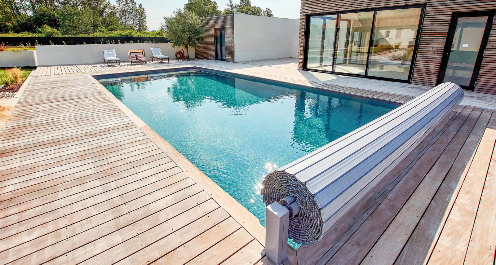 Piscines extérieures grandes - Piscines Desjoyaux