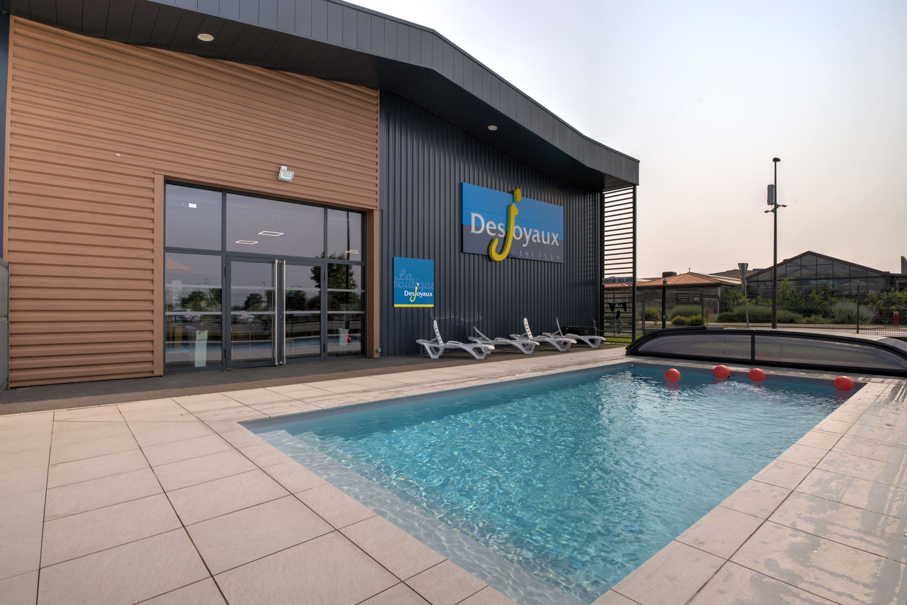 COTIERE PISCINES - Piscines Desjoyaux